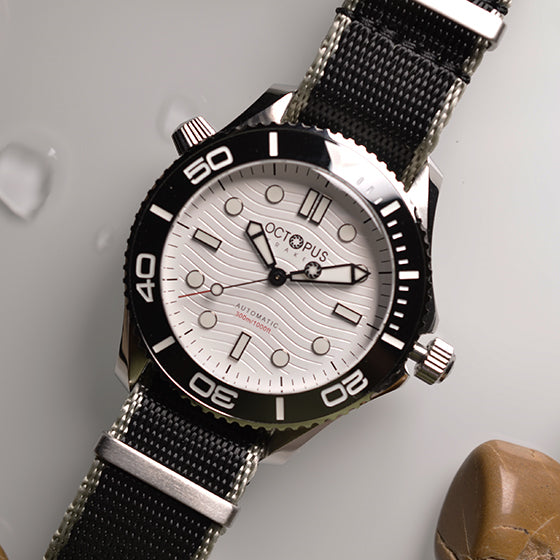 Buy Octopus Watch | 007 Edition NTTD Dive Watches | Watchedives ...